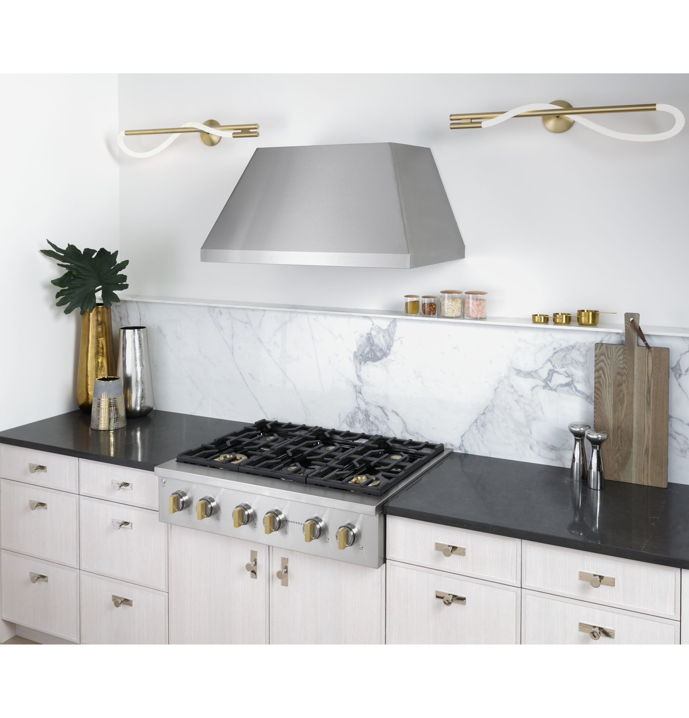 Product: Monogram-ZGU366NTSS