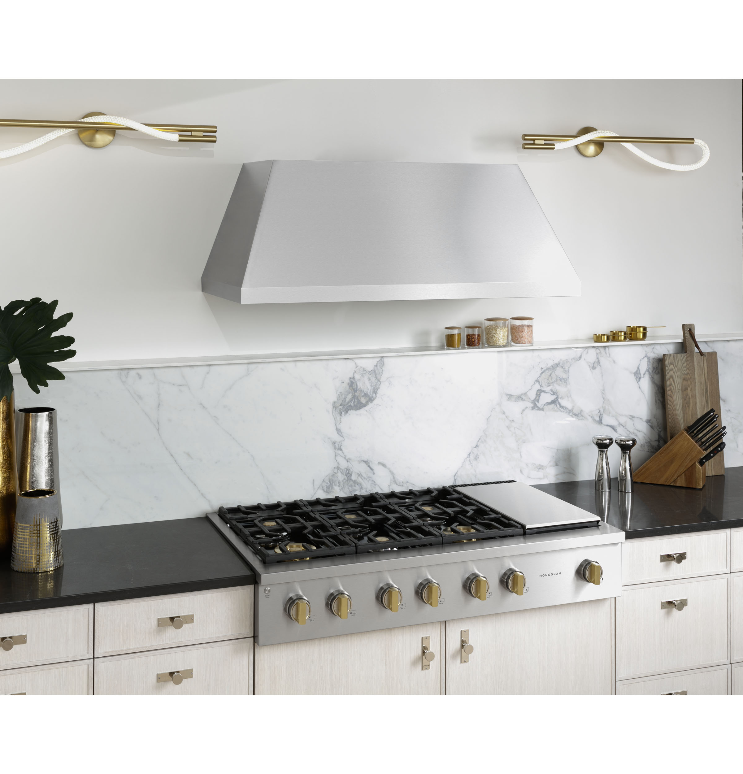Product: Monogram-ZGU486NDTSS