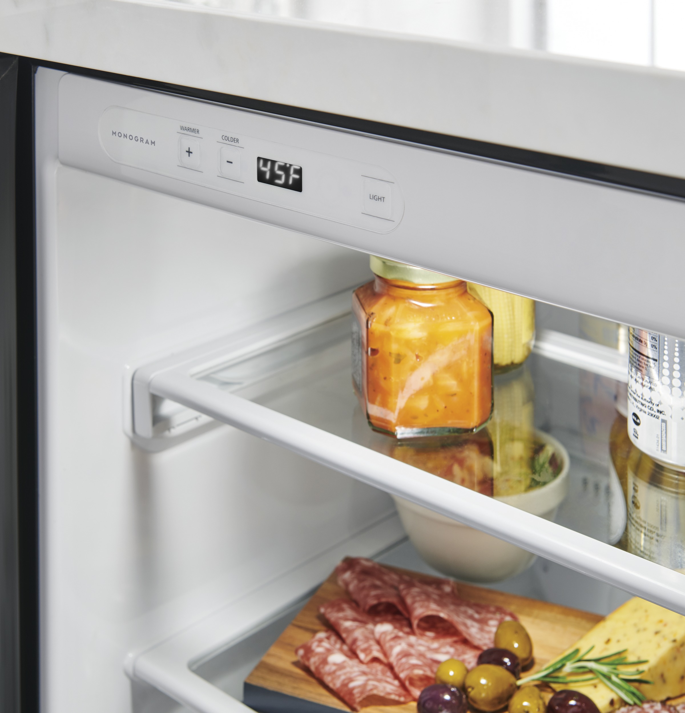 Product: Monogram-ZDBI240HII