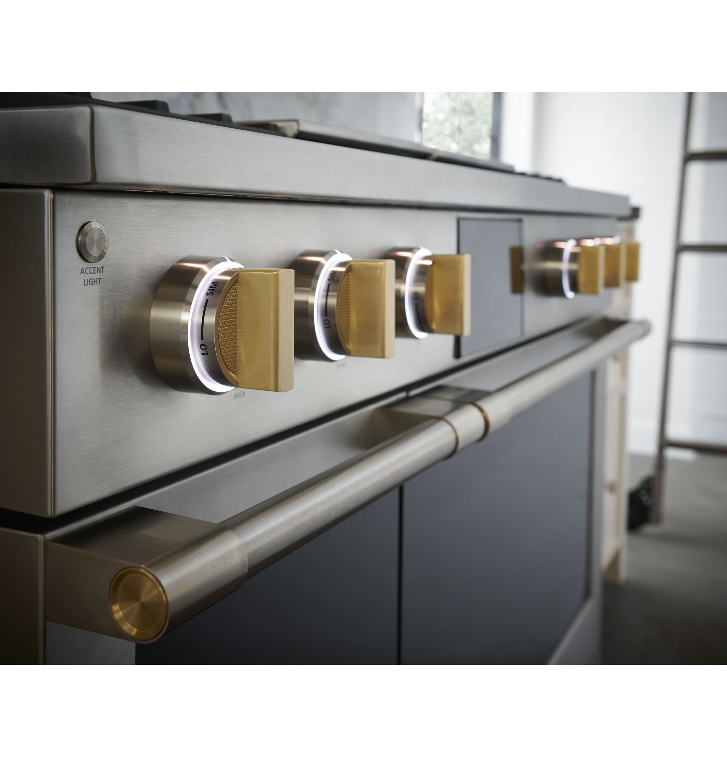 Product: Monogram-ZDP484NGTSS