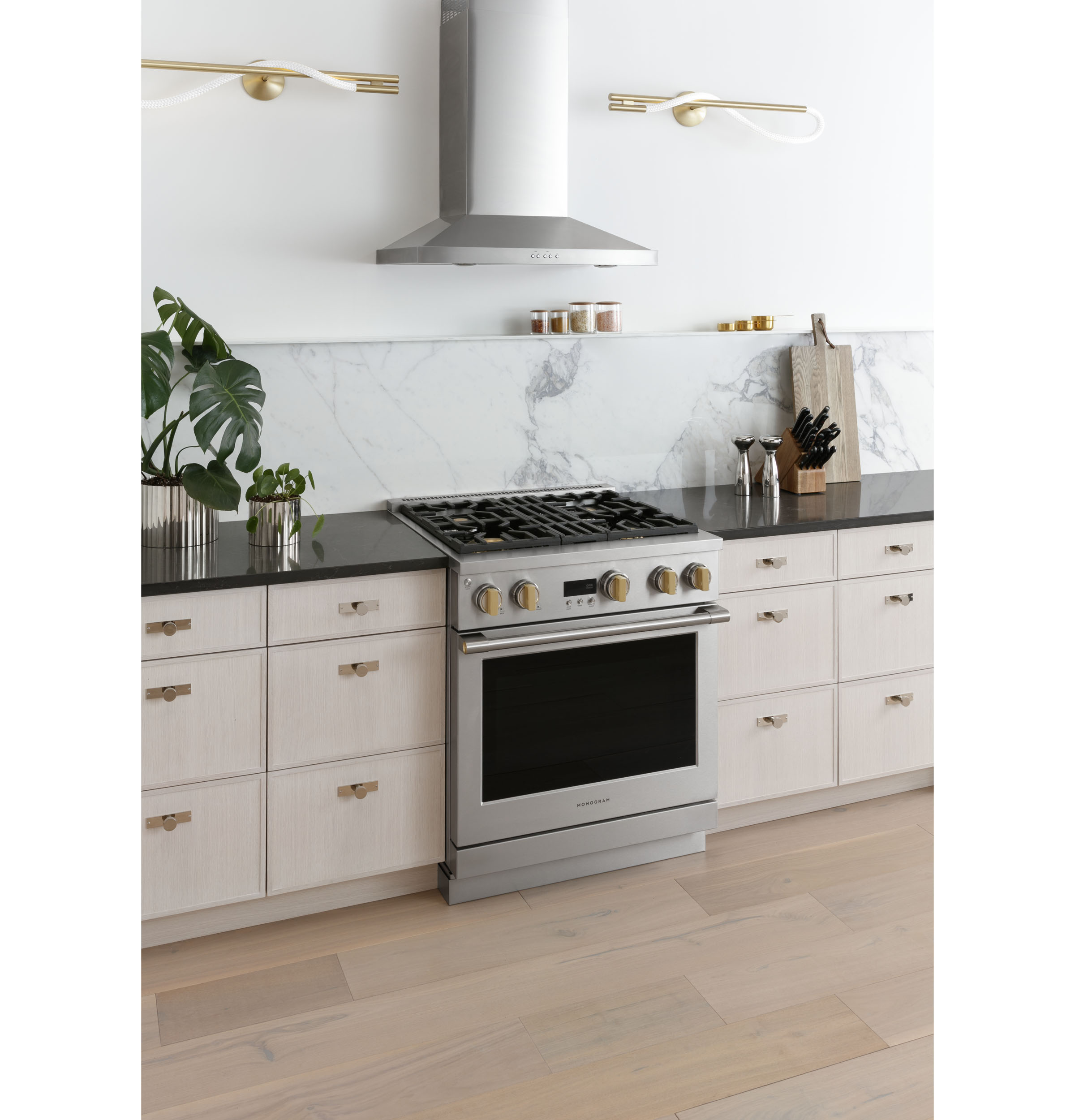 Product: Monogram-ZDP304NTSS