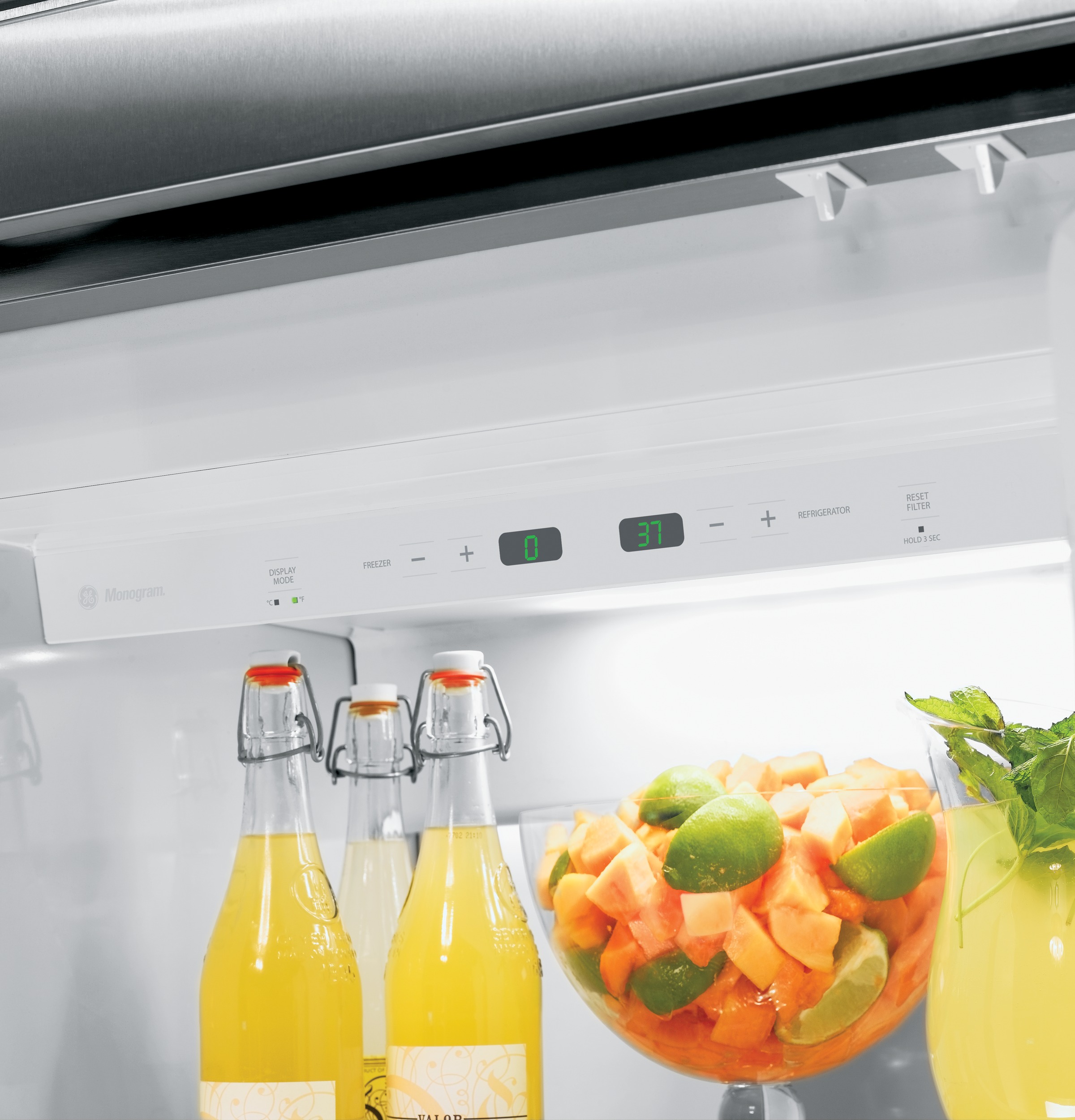 Product: Monogram-ZISS480DXSS