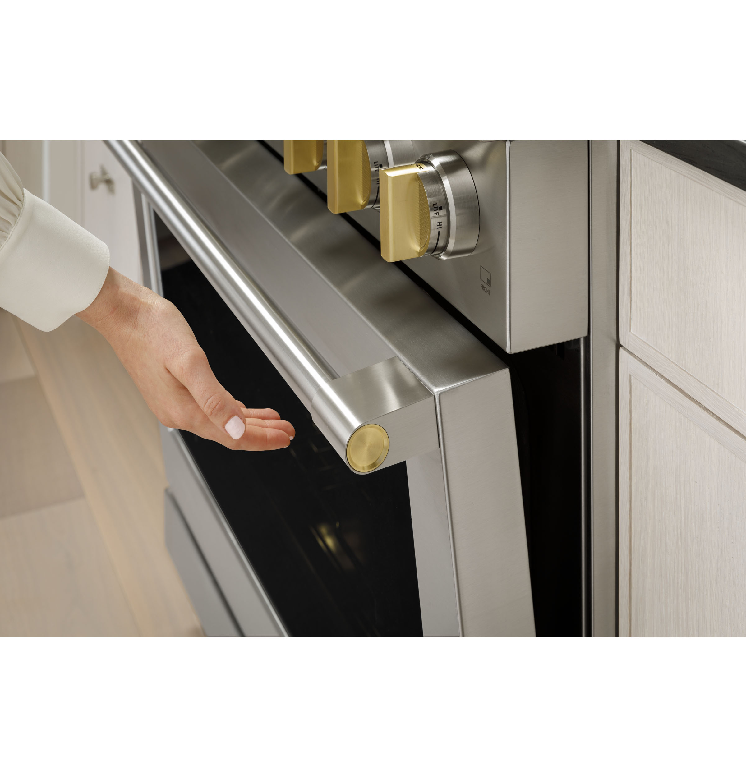 Product: Monogram-ZGP366NTSS
